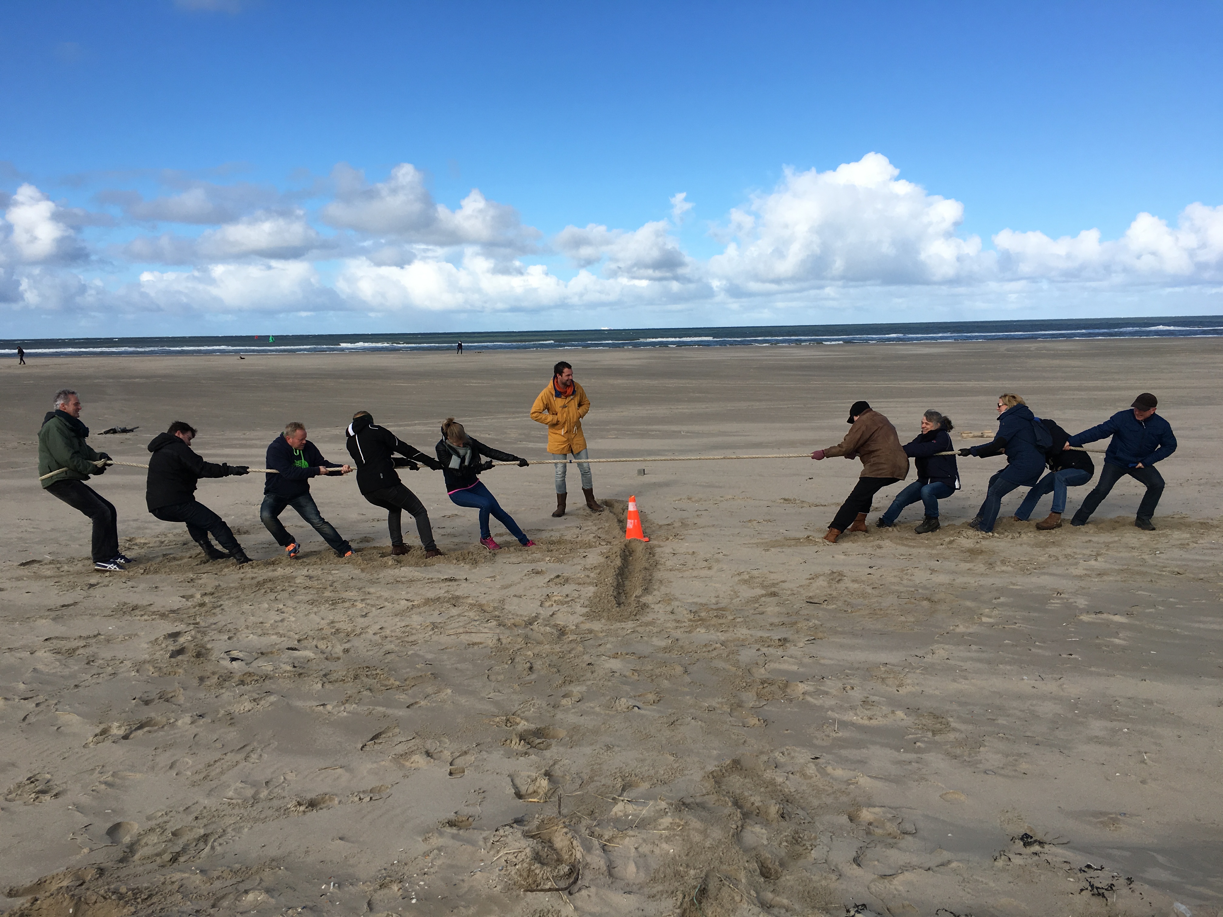 Touwtrekken – Vlieland Outdoor Center